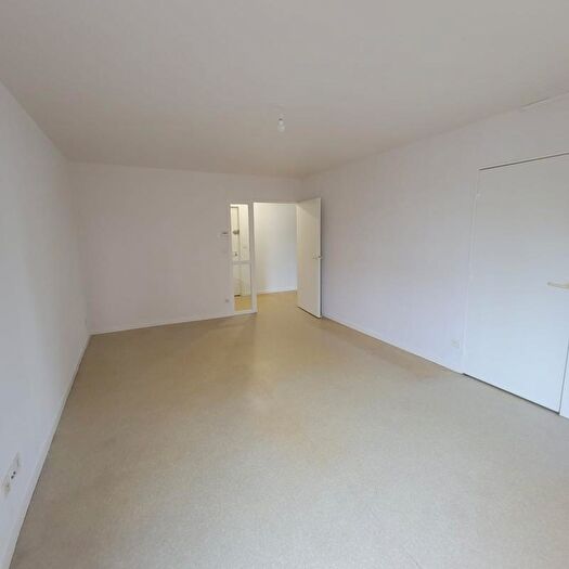 Appartement à vendre - Pessac, Bourg - 3 pièces - 2 chambres