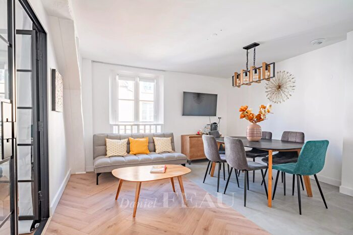 Appartement à vendre - Saint-Germain-en-Laye, Centre-ville, Quartiers forestiers - 5 pièces - 4 chambres