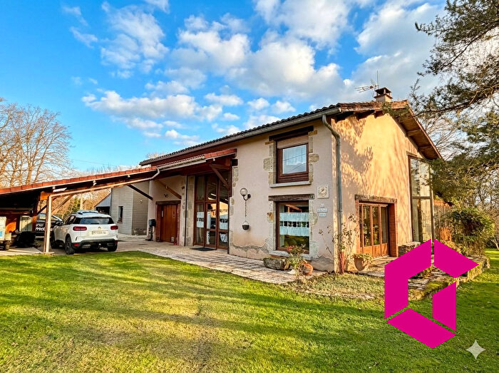 Maison à vendre - Orléat - 7 pièces - 4 chambres