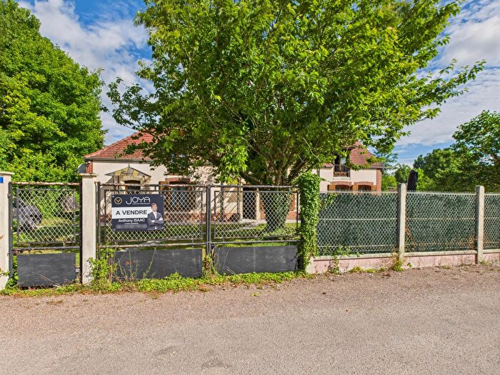 Maison à vendre - Vallant-Saint-Georges - 7 pièces - 3 chambres