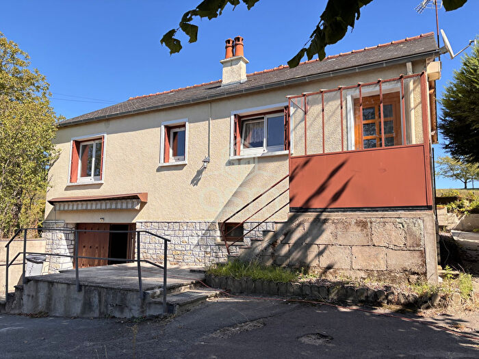 Maison à vendre - Noyant-de-Touraine - 4 pièces - 3 chambres