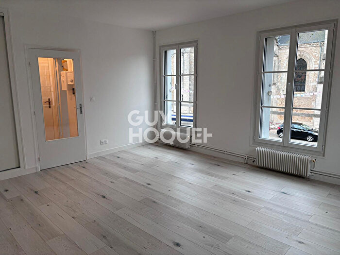 Bonneval - Appartement 1 pièce à louer