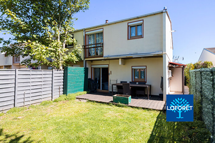 Maison 5 pièces à vendre à Puiseux-en-France