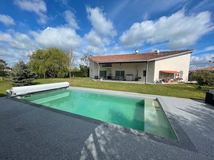 Maison à vendre - Carbonne - 7 pièces - 5 chambres