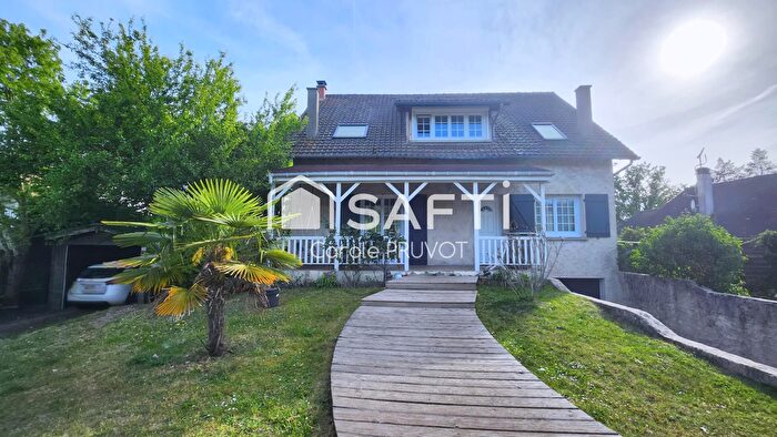 Moisson : Maison 7 pièces à vendre