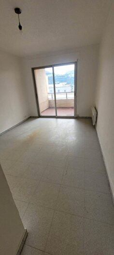 Appartement à louer - Vieille Chapelle, Marseille ème arrondissement - 1 pièce