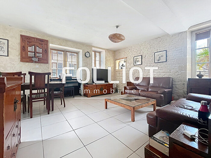 Maison 4 pièces à Thaon, à vendre