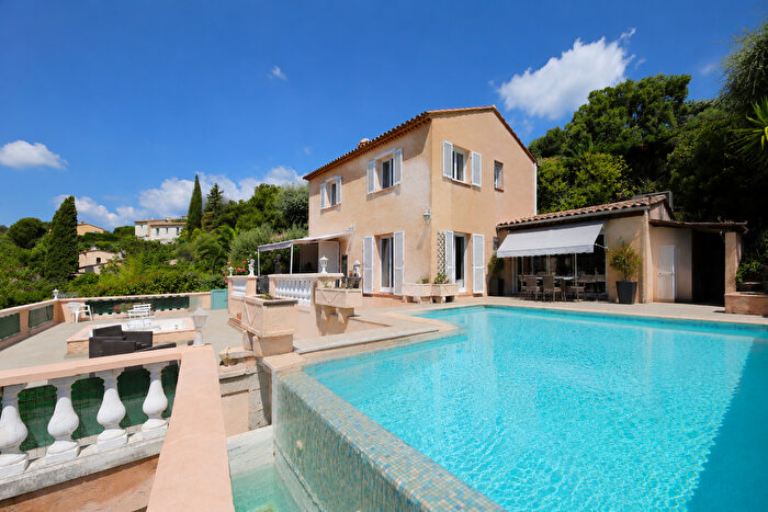 Fréjus, Saint-Jean - Maison 8 pièces à vendre
