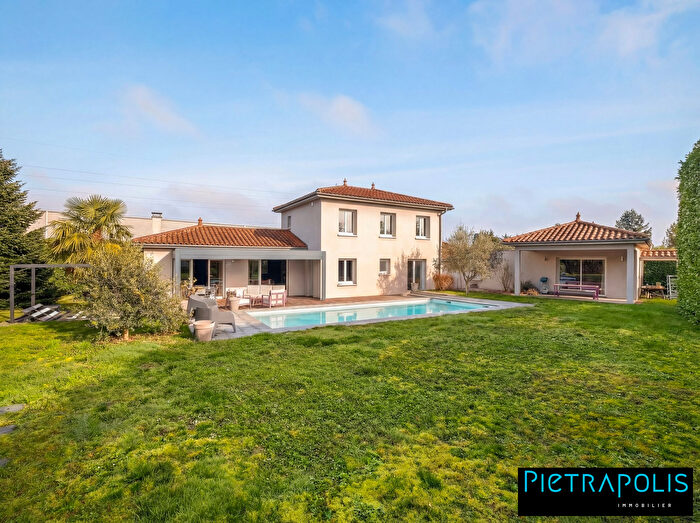 Maison à vendre - La Tour-de-Salvagny - 8 pièces - 5 chambres