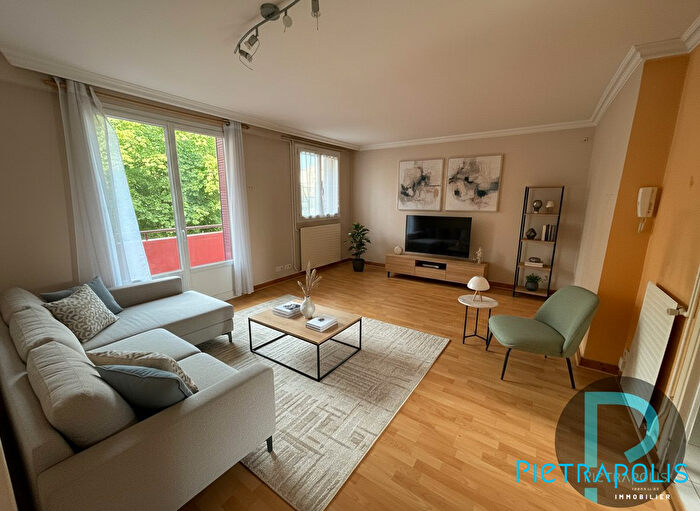 Appartement à vendre - Villefranche-sur-Saône - 3 pièces - 2 chambres