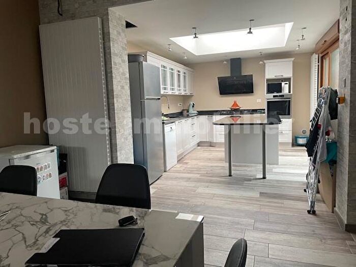 Maison à vendre - Tourcoing, Centre-ville - 4 pièces - 3 chambres