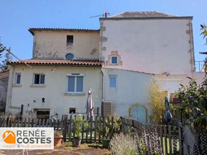 Maison 5 pièces à vendre à Nanteuil
