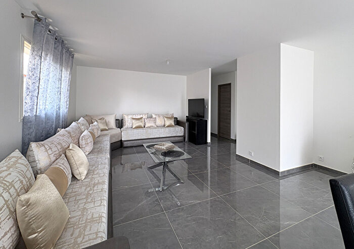 Maison à vendre - Villesèquelande - 4 pièces - 3 chambres