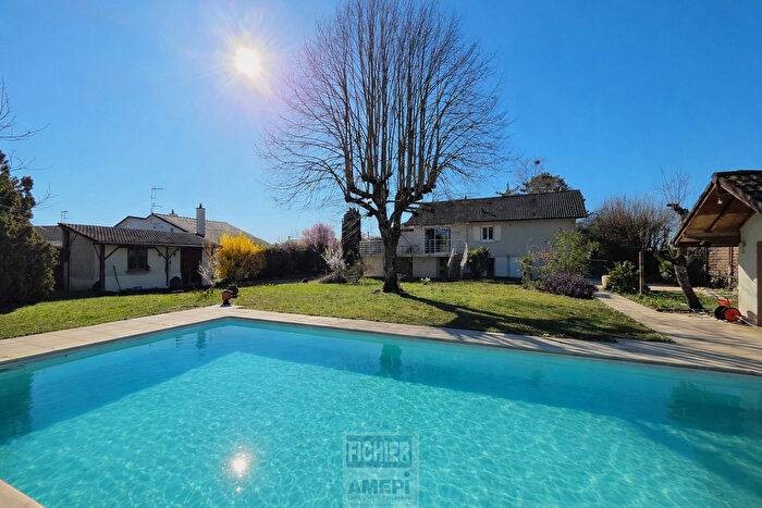 Maison à vendre - Saint-Julien - 5 pièces - 3 chambres