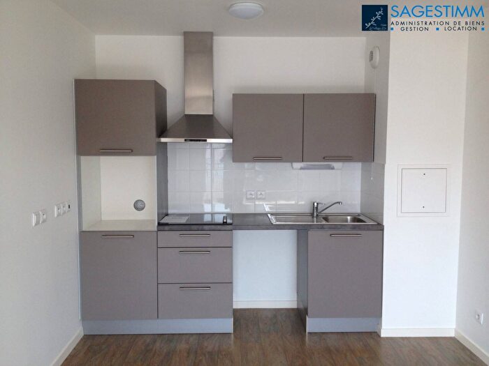 Appartement à louer - Villecresnes - 2 pièces - 1 chambre