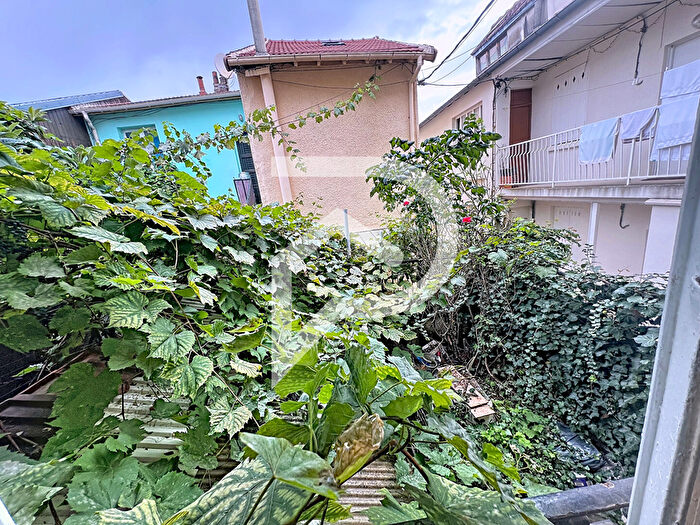 Maison à vendre - Issy-les-Moulineaux, Les Epinettes, Le Fort, Les Hauts dIssy - 5 pièces - 4 chambres