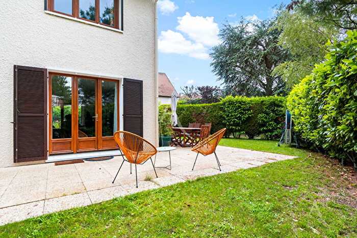 Maison 8 pièces à vendre à Montesson, Centre-ville
