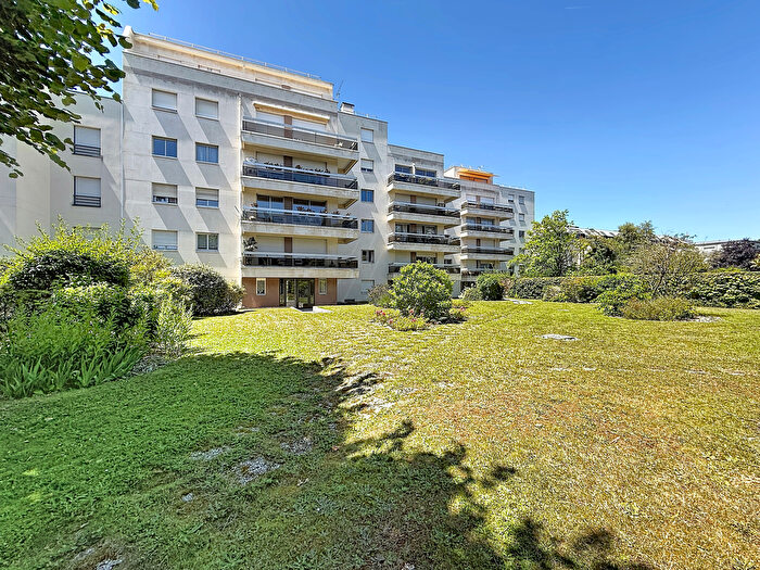 Chatou, Sud : Appartement 2 pièces à vendre
