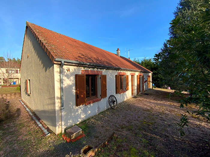 Maison à vendre - Saint-Sernin-du-Bois - 5 pièces - 3 chambres