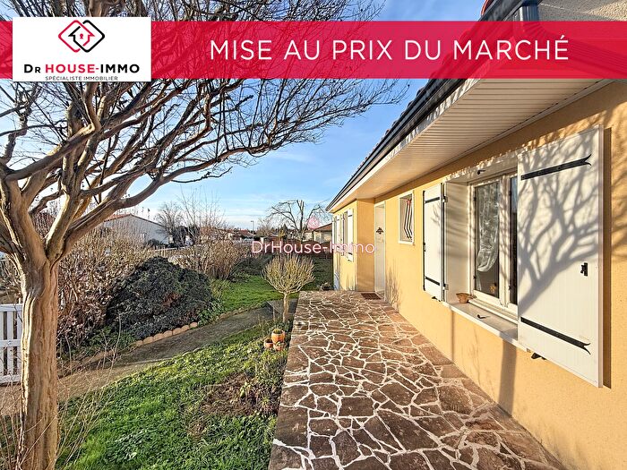 Maison 5 pièces à La Rochefoucauld, à vendre