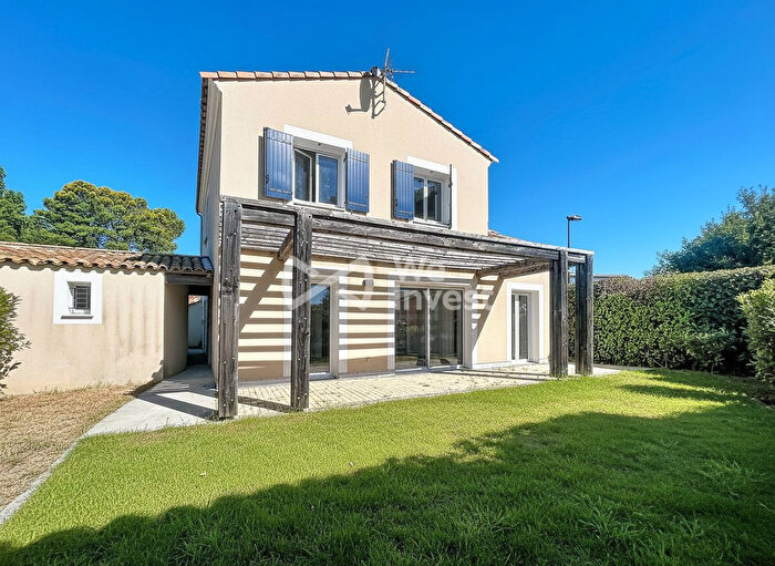 Maison 4 pièces à vendre à Saint-Clément-de-Rivière