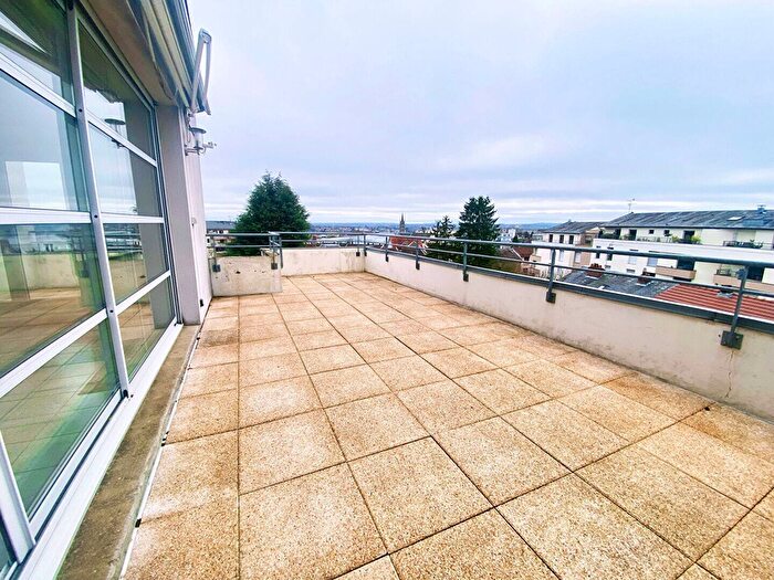 Appartement à louer - Cité Universitaire-Albert Thomas, Limoges - 5 pièces - 3 chambres