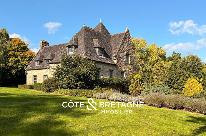 Maison à vendre - Saint-Brandan - 9 pièces - 6 chambres