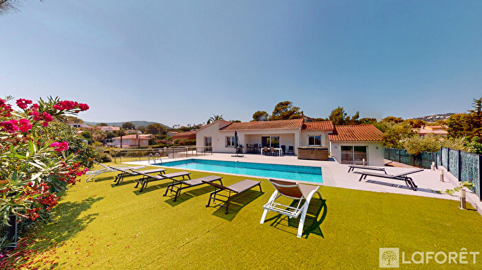 Maison 6 pièces à vendre - Roquebrune-sur-Argens, Les Terrasses