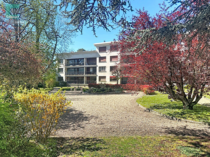 Appartement 7 pièces à Fontainebleau, Constance, Fleury, à louer