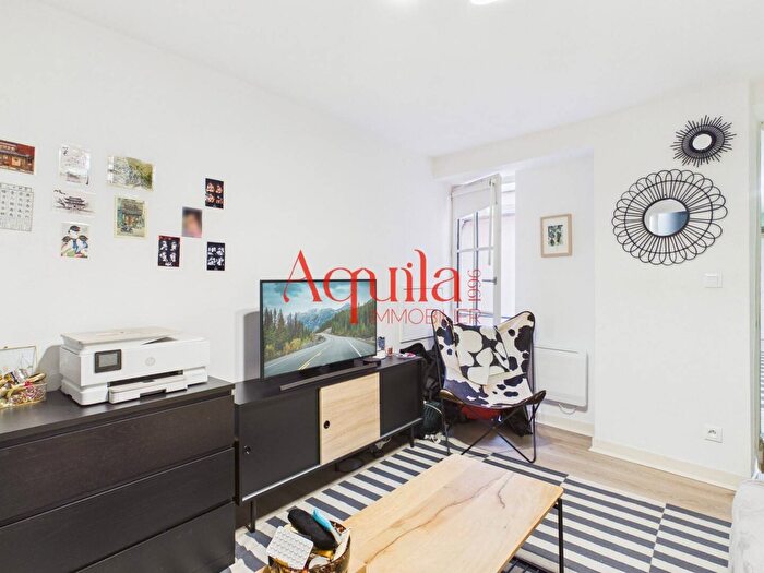 Appartement à louer - Ainay, Lyon ème arrondissement - 1 pièce - 1 chambre