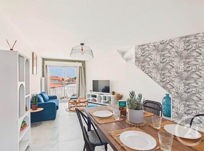 Saint-Hilaire-de-Riez, Sion, Pineau : Appartement 4 pièces à vendre