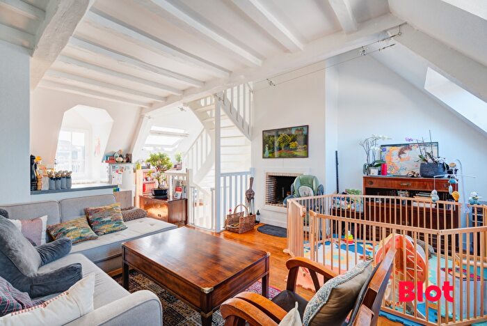 Appartement à vendre - Saint-Malo - 4 pièces - 3 chambres