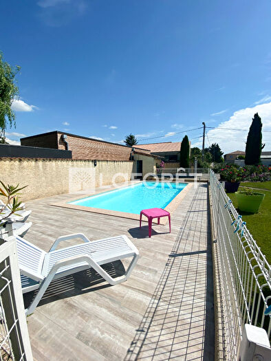 Maisons à vendre et appartements à louer - 1