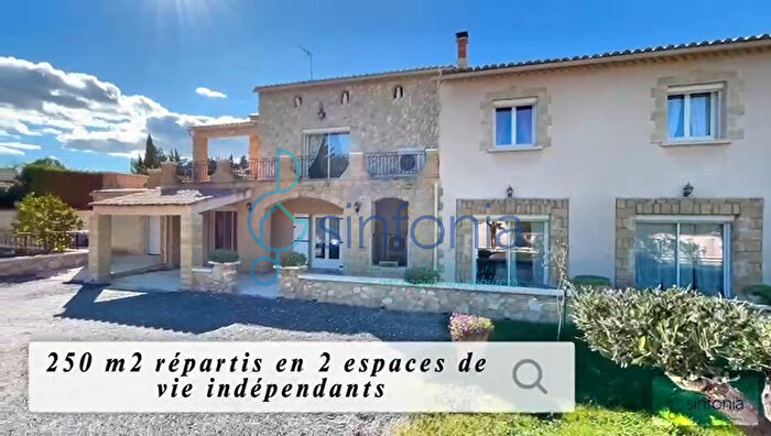 Maison à vendre - Serviers-et-Labaume - 8 pièces - 6 chambres