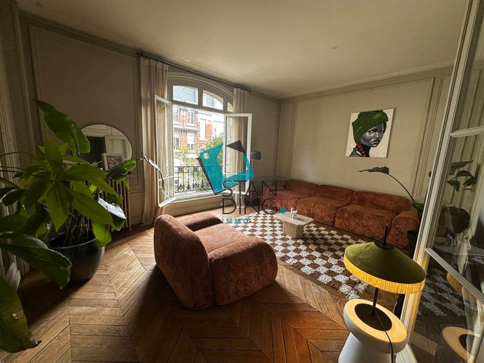 Appartement 5 pièces à Grand boulevard, La Madeleine, à louer
