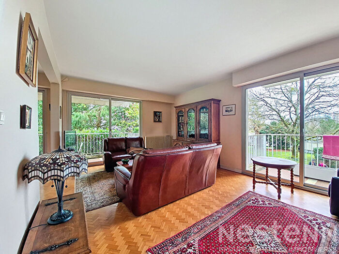 Appartement à vendre - Saint-Sébastien-sur-Loire, Est - 4 pièces - 2 chambres