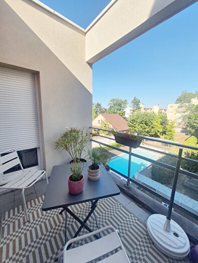Appartement 3 pièces à vendre - Meyzieu, Centre-ville