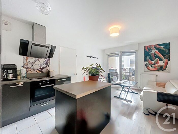 Appartement à vendre - Rambouillet, Bel-Air, Racinay, Pierrefite - 2 pièces - 1 chambre