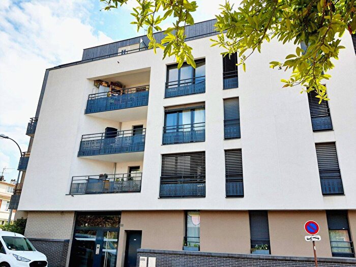 Solidarité Carnot, Montreuil - Appartement 2 pièces à louer