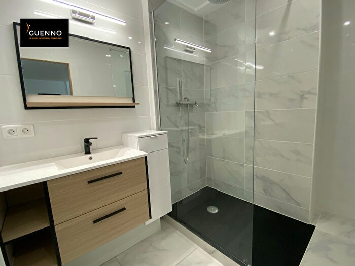 Appartement à louer - Quartiers Nord-Est, Beaulieu - 5 pièces - 4 chambres