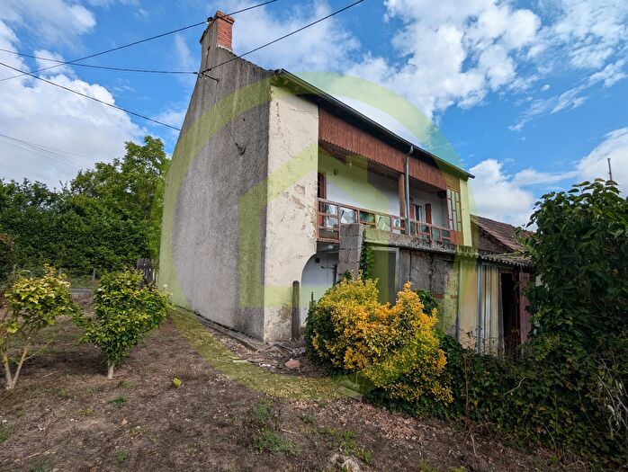 Maison à vendre - Saint-Bonnet-en-Bresse - 4 pièces - 2 chambres