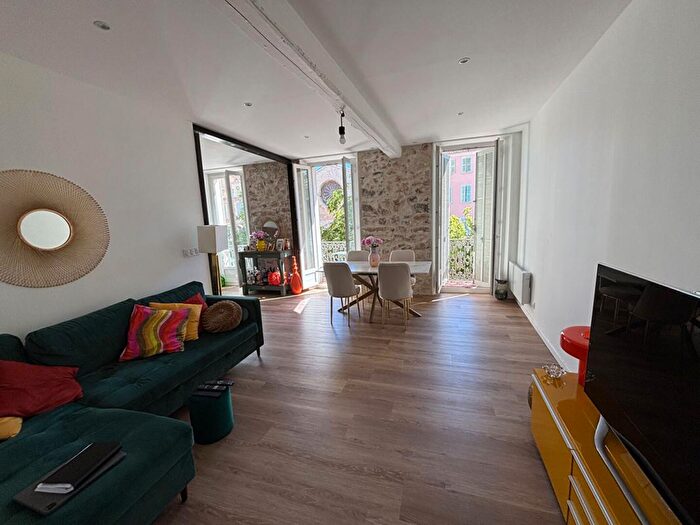 Appartement 4 pièces à vendre à Hyères, Centre-ville