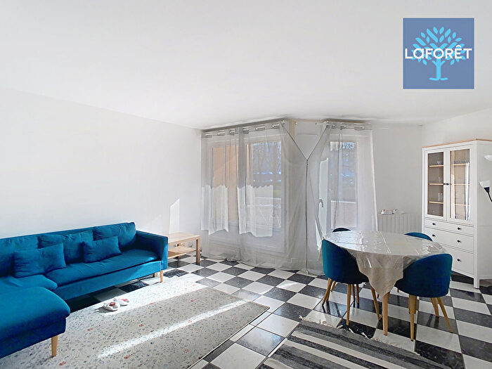 Appartement à vendre - Montigny-le-Bretonneux, Les Prés - 3 pièces - 2 chambres