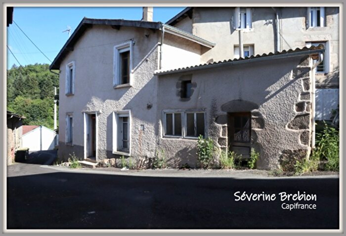 La Monnerie-le-Montel : Maison 4 pièces à vendre