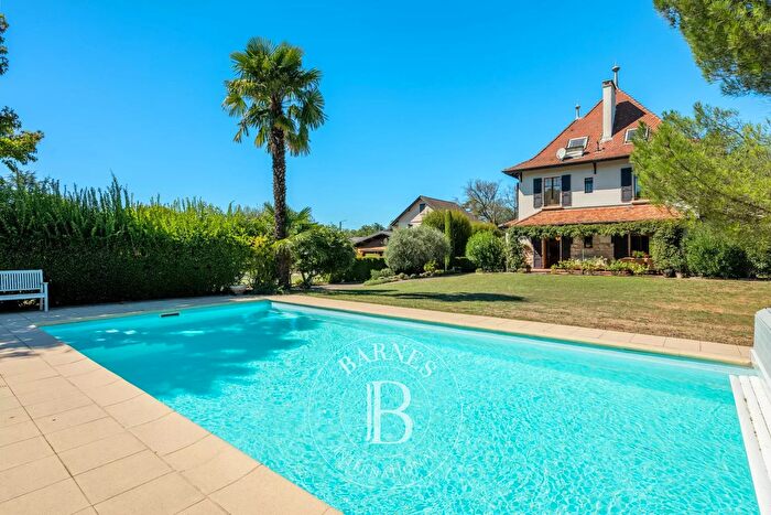 Thonon-les-Bains : Maison 9 pièces à vendre