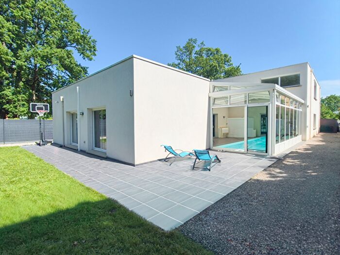 Maison 8 pièces à vendre à Montlhéry