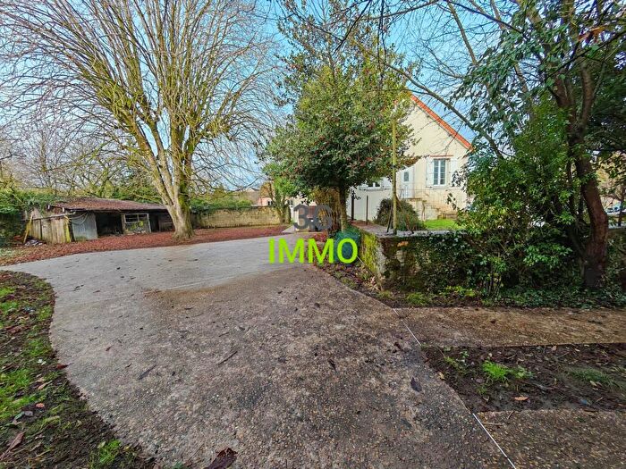 Maison à vendre - Nogent-sur-Seine - 3 pièces - 2 chambres