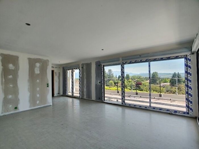 Appartement à vendre - Vétraz-Monthoux - 3 pièces - 2 chambres