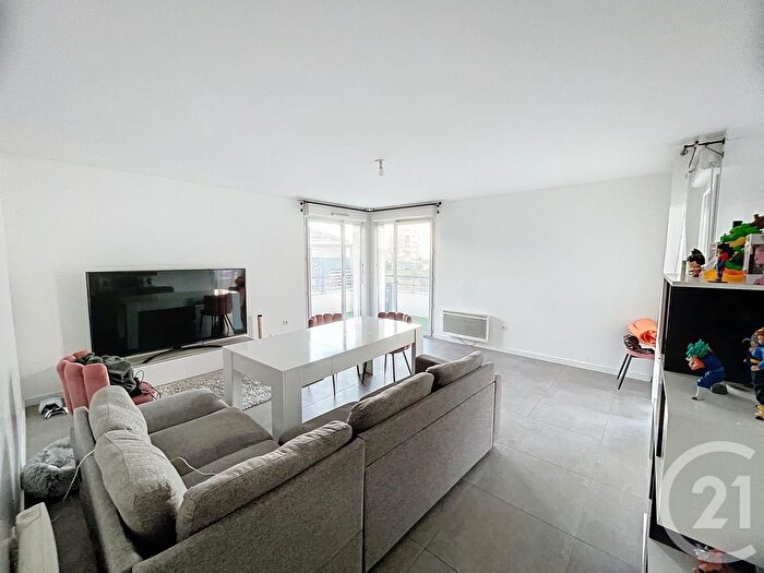 Appartement à vendre - Dammarie-les-Lys, LAbbaye du Lys, Centre-ville, Soubiron - 4 pièces - 3 chambres