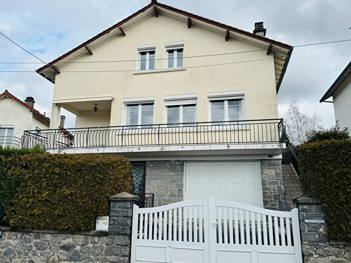 Maison à vendre - Tulle, Gare, Rive Gauche, Condamines, Marquisat - 6 pièces - 4 chambres